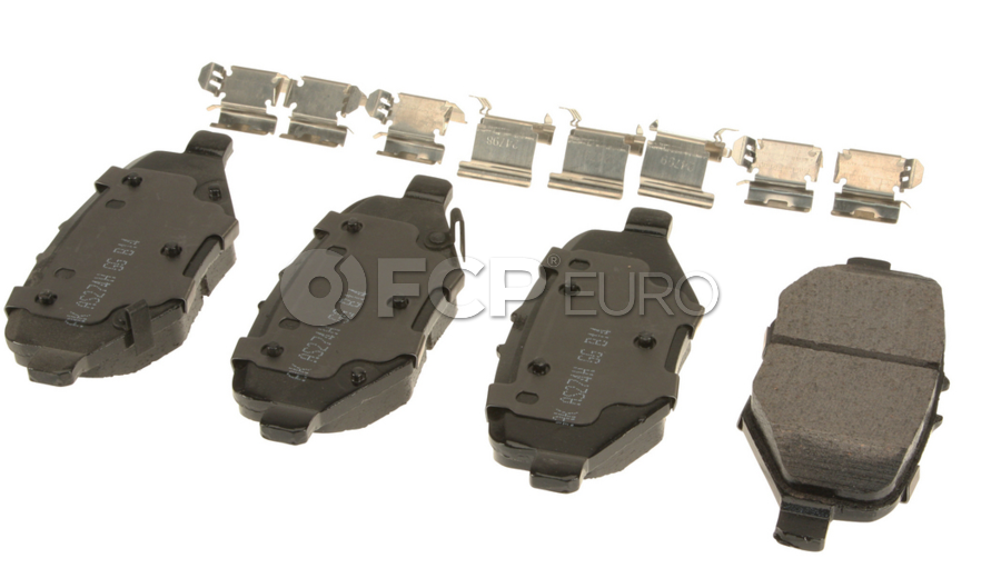 VW Brake Pad Set - Akebono 7B0698451G | FCP Euro