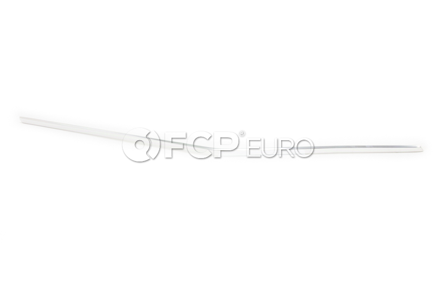 BMW Covering Right (Chrome) - Genuine BMW 51211888422 | FCP Euro
