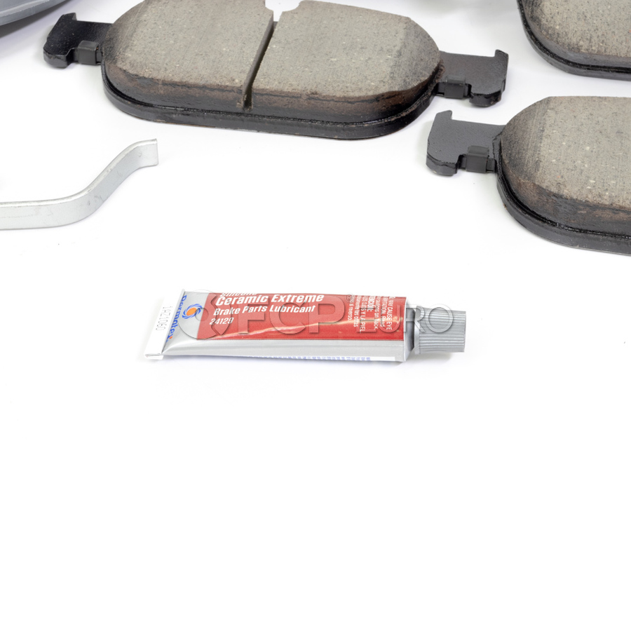 Volvo Brake Kit - Akebono 31400569KT1 | FCP Euro