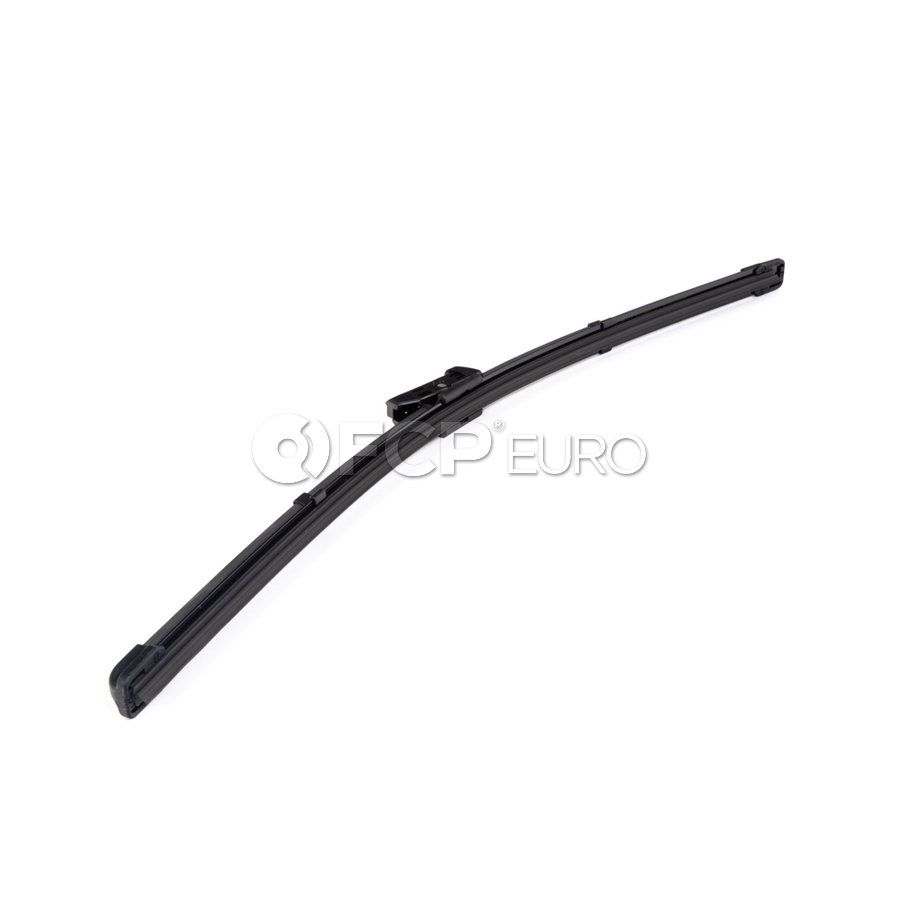 VW Windshield Wiper Blade - Valeo 5C7955426B | FCP Euro