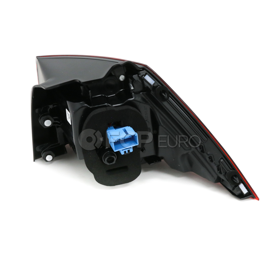 VW Tail Light Assembly - Magneti Marelli 5G0945207G | FCP Euro