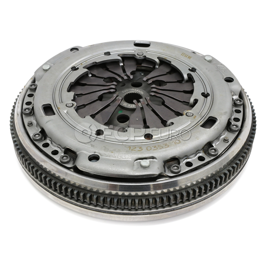 VW Audi Clutch Kit - LuK 038105264E | FCP Euro