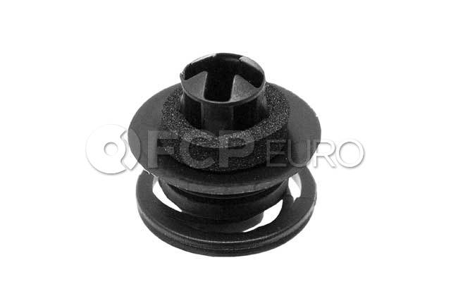 VW Door Panel Clip - Auveco 3B0868243 | FCP Euro