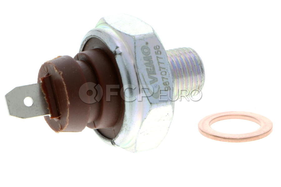VW Engine Oil Pressure Switch - Vemo 028919081H | FCP Euro
