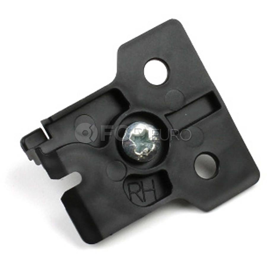Volvo Headlight Washer Retainer Bracket - Genuine Volvo 30633428 | FCP Euro