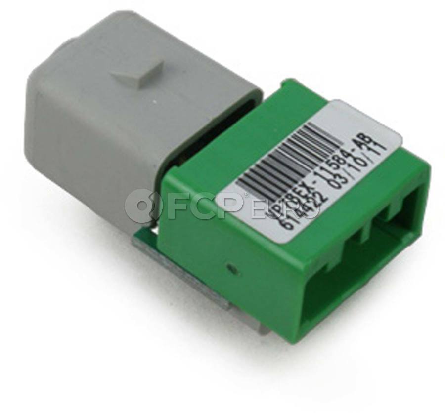Volvo Auxiliary Input Jack - Genuine Volvo 30790263 | FCP Euro