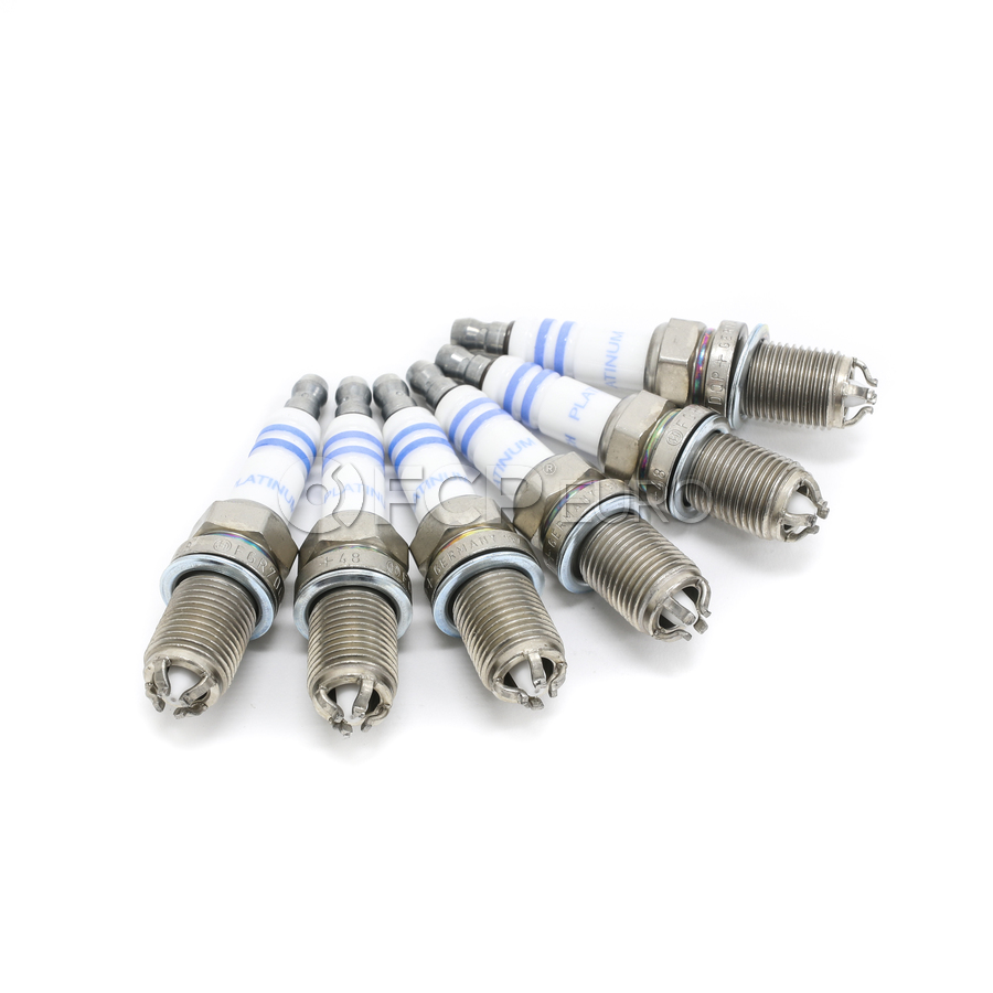 BMW Spark Plug Kit (Set of 8) - 12120037607KT23 | FCP Euro