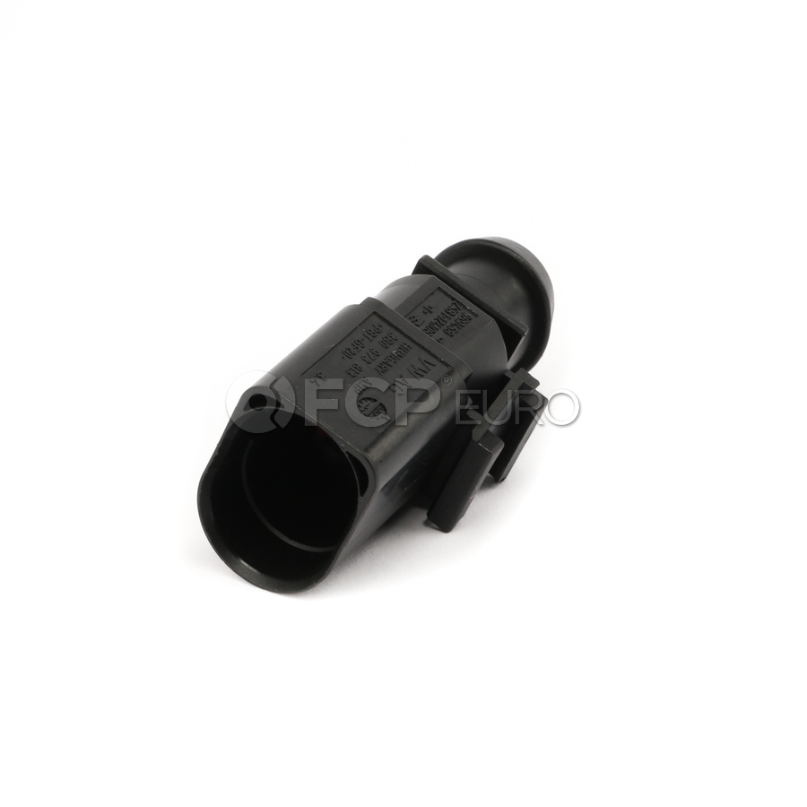 Audi VW Tail Lamp Socket - Genuine VW Audi 3B0973813 | FCP Euro