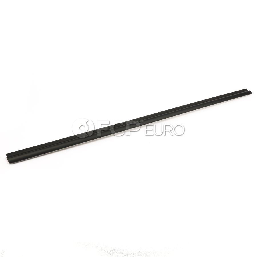 BMW Covering Right (M Technic) - Genuine BMW 51212230374 | FCP Euro