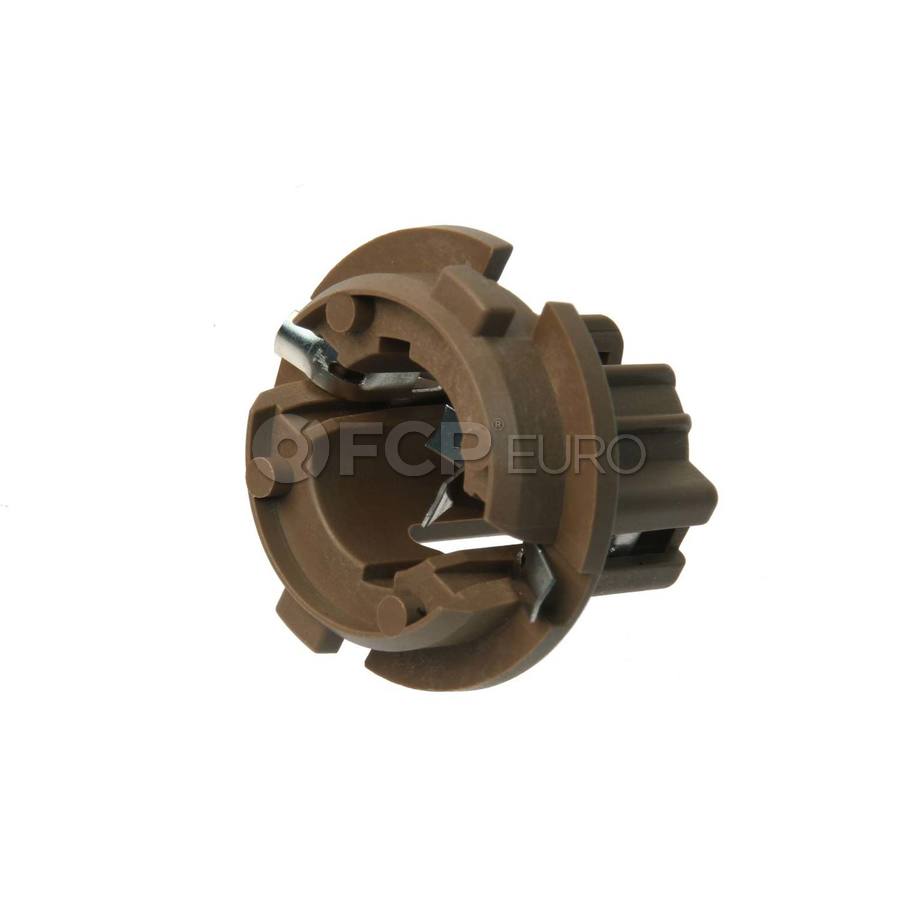 Mercedes-Benz Tail Lamp Socket - URO Parts 2108260382 | FCP Euro