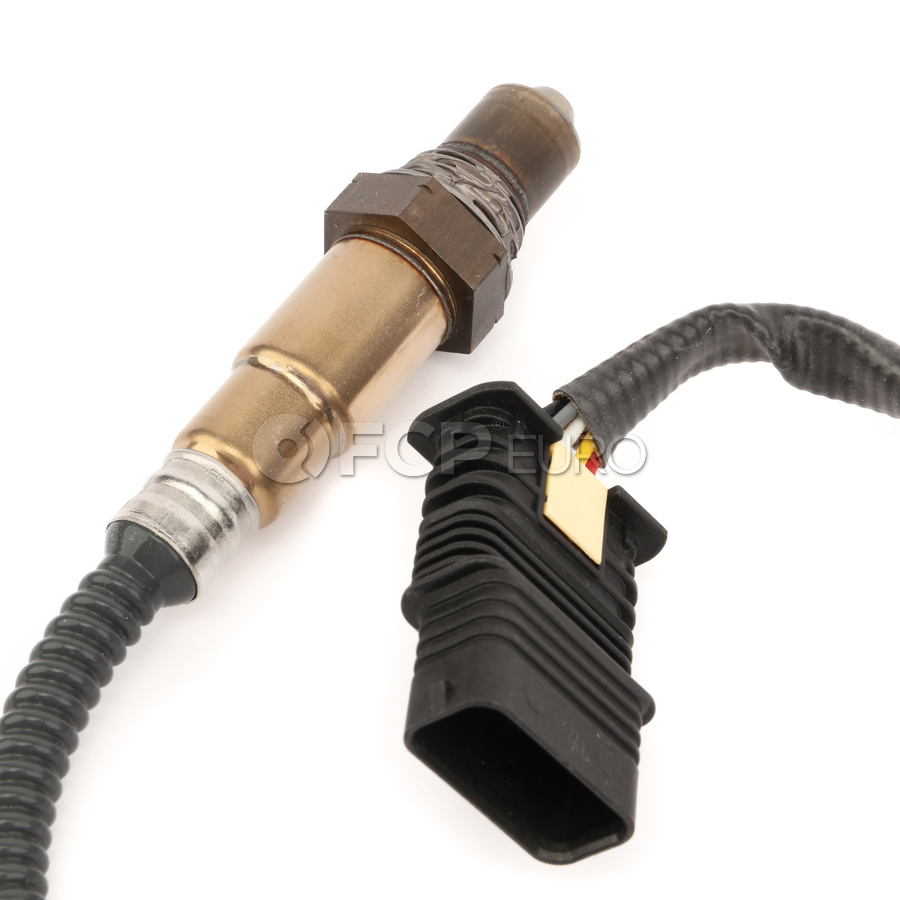 BMW Oxygen Sensor - Bosch 11787848483 | FCP Euro