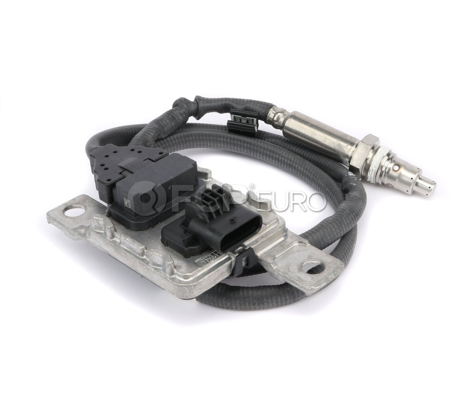 VW NOx Sensor - Genuine VW 04L907807AP | FCP Euro