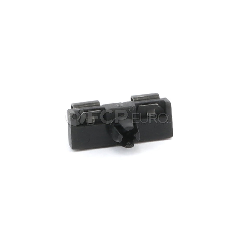 Volvo Exterior Molding Clip - Genuine Volvo 1372113 | FCP Euro