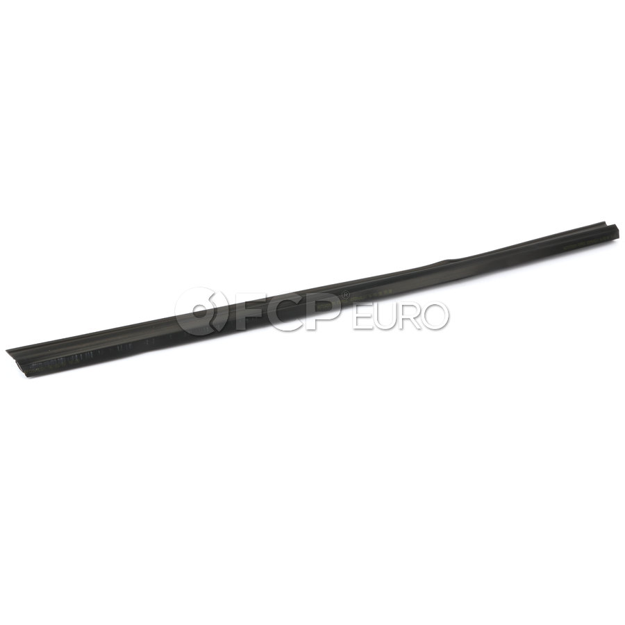 Volvo Door Window Belt Weather Strip - Genuine Volvo 30762382 | FCP Euro