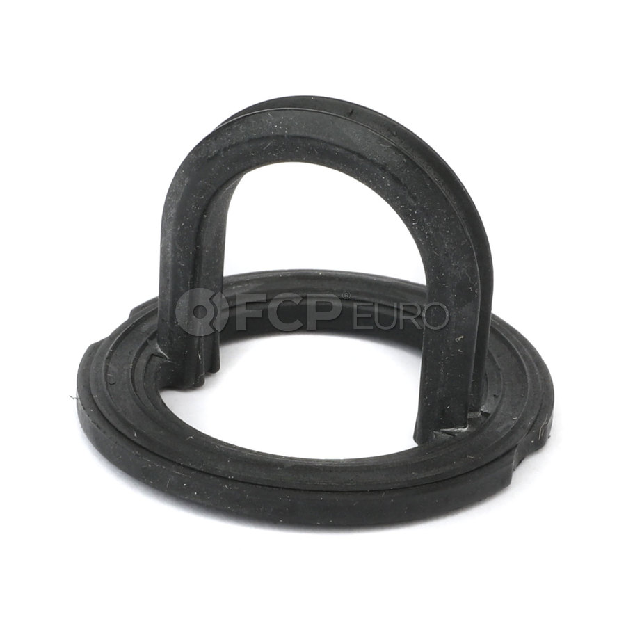 Volvo PCV/Coolant Pipe Seal - Genuine Volvo 30720333 | FCP Euro