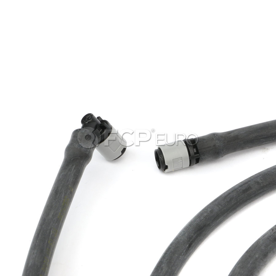 Volvo Headlight Washer Hose Assembly - Genuine Volvo 31294408 | FCP Euro