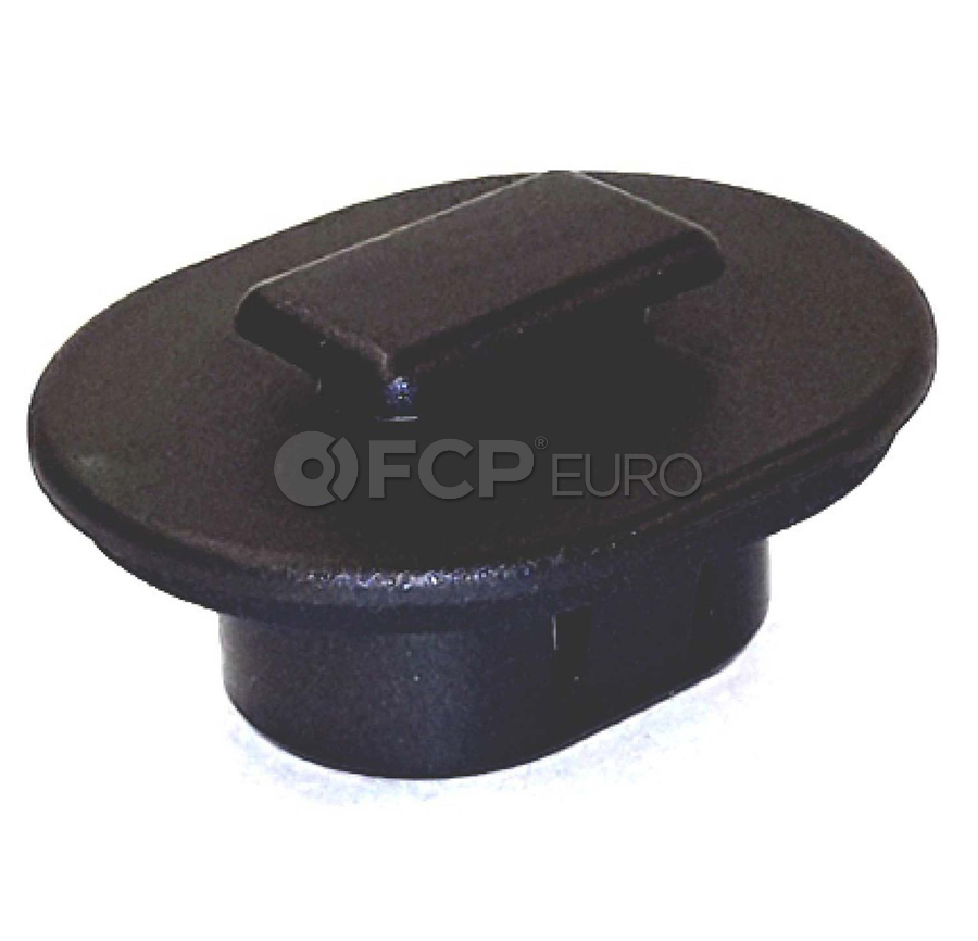 Volkswagen Tail Light Clip - Genuine VW 1K8943809C | FCP Euro