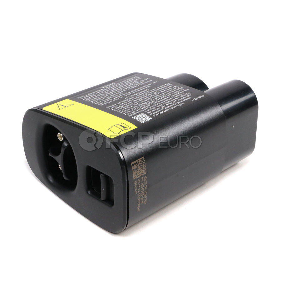 Volvo Tesla Supercharger (NACS) EV Charging Adapter - Genuine Volvo ...