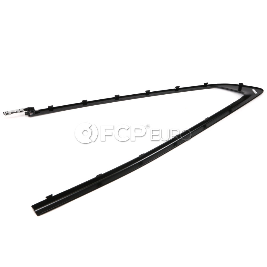 BMW Quarter Panel Reveal Molding - Genuine BMW 51337482748 | FCP Euro