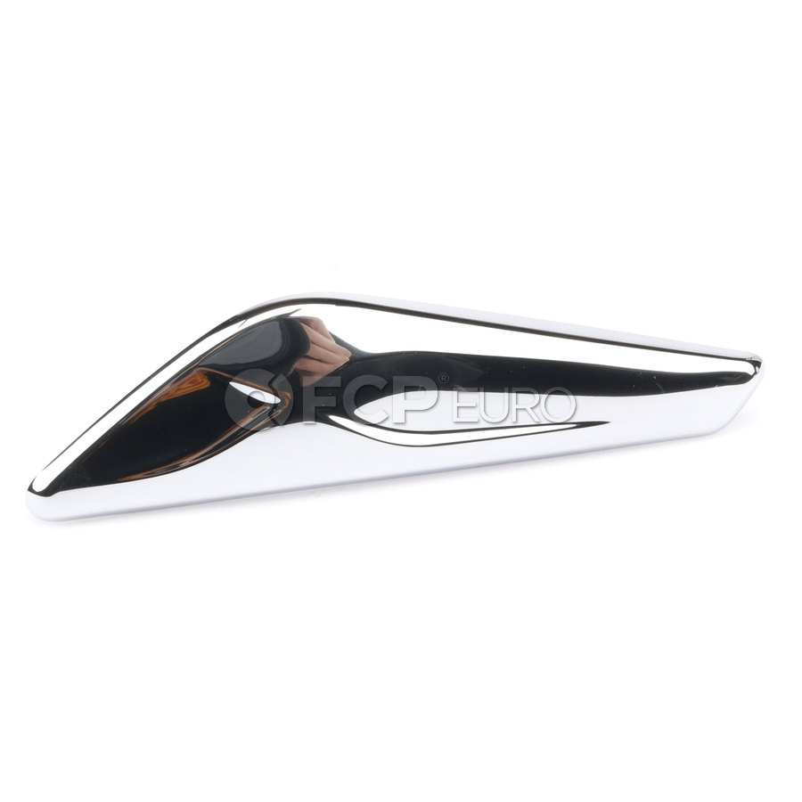 BMW Finisher Side Panel Front Right - Genuine BMW 51117338570 | FCP Euro