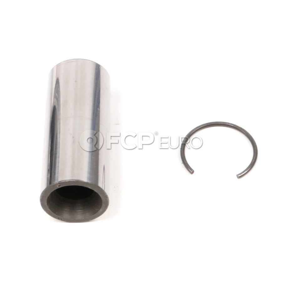 Volvo Engine Piston - Genuine Volvo 30750892 | FCP Euro