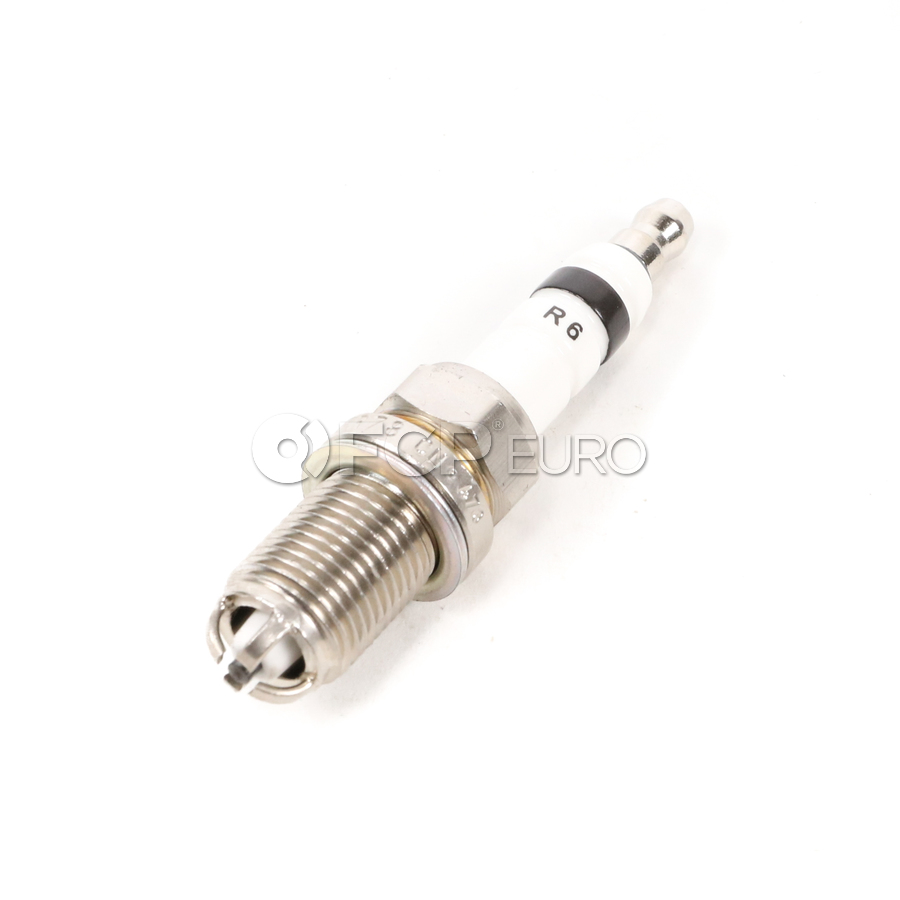 BMW Super 4 Spark Plug - Bosch 0242232501 | FCP Euro