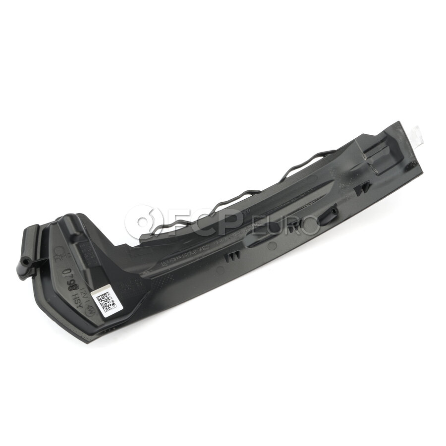 Audi Turn Signal Light Assembly - Genuine Audi 8V0949102C | FCP Euro